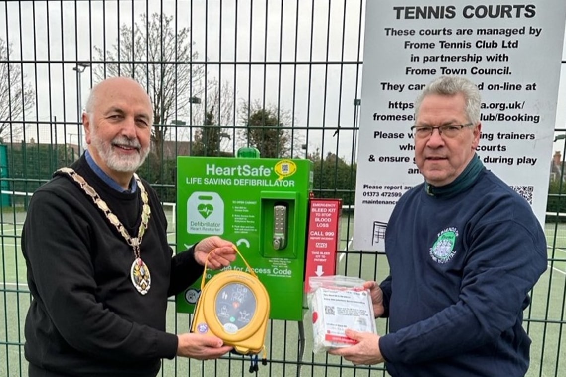 New defibrillator installed at Mary Baily Playing Field - Frome Times