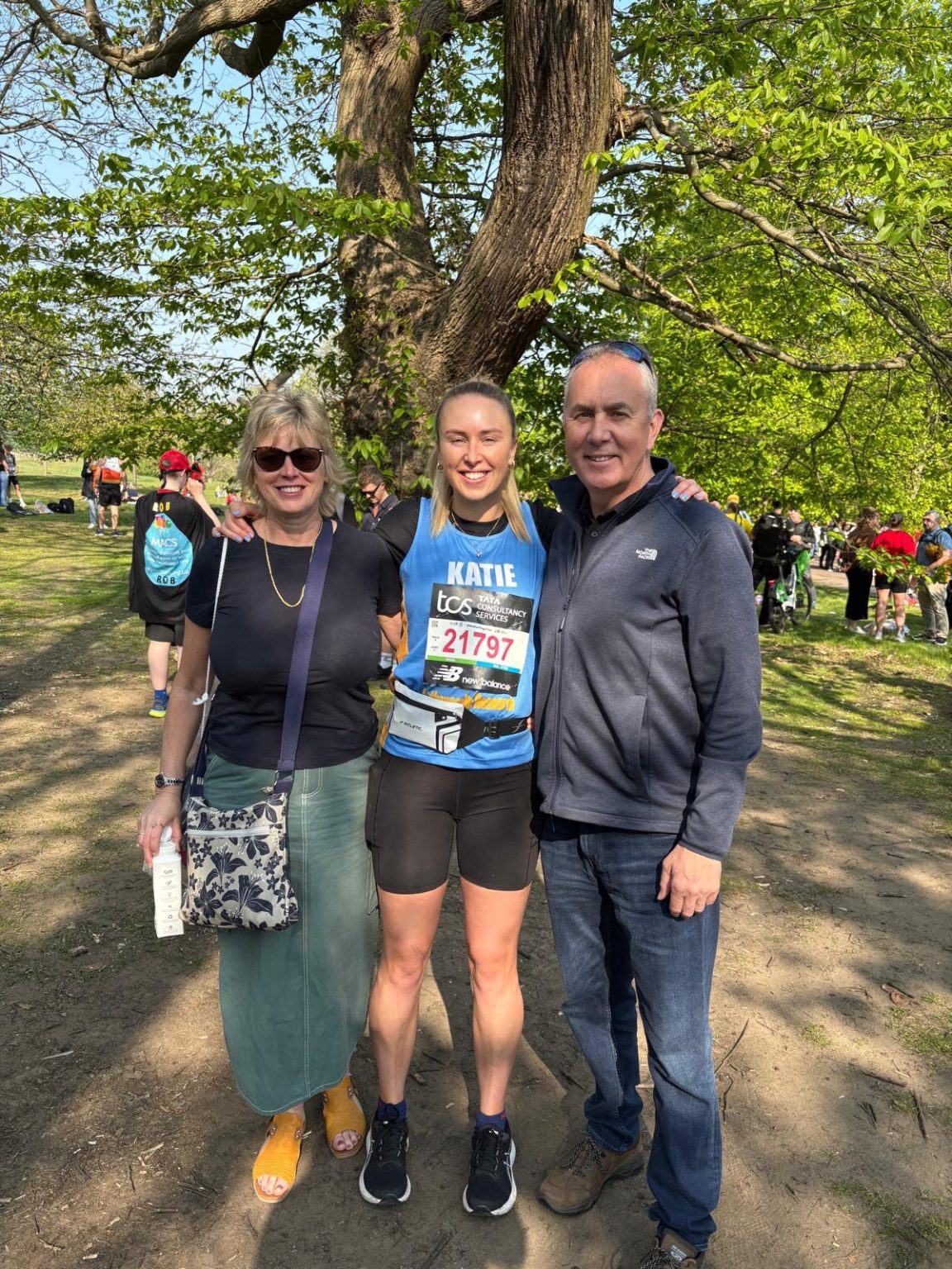 Local runner overcomes knee condition in London Marathon challenge ...