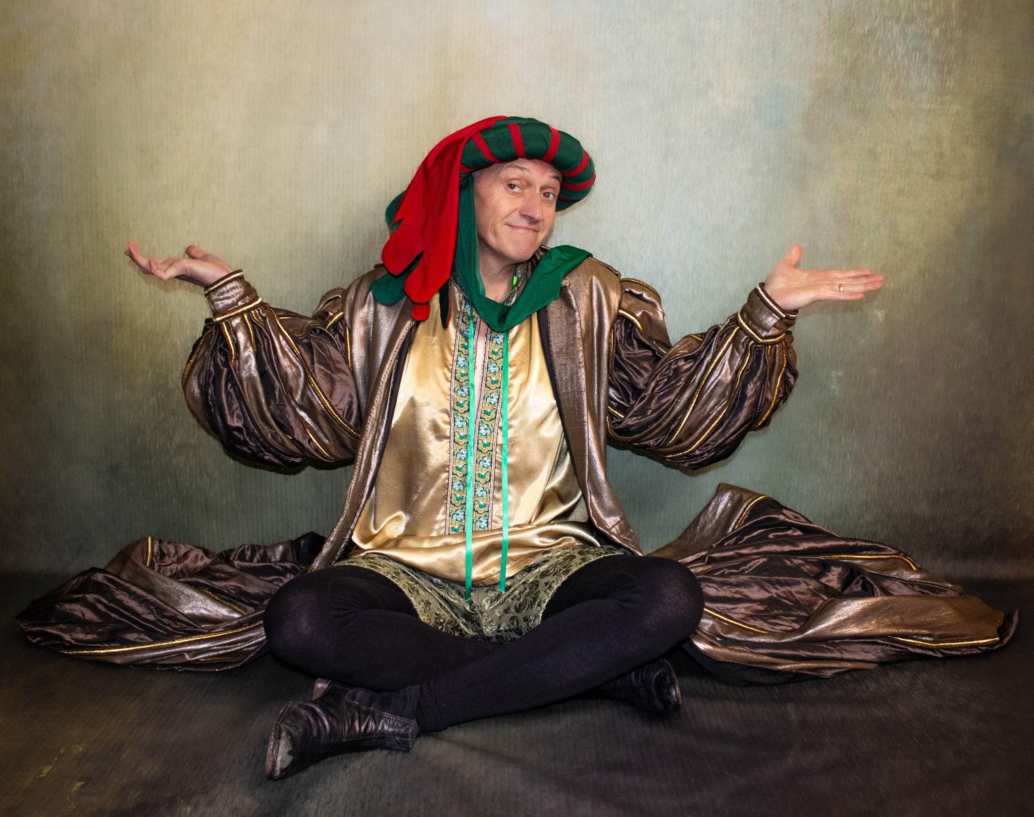 New Henry VIII comedy premieres in Frome - Frome Times
